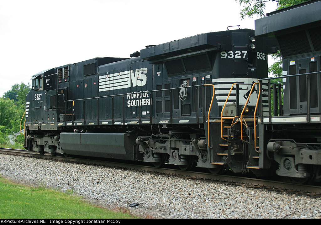 NS 9327